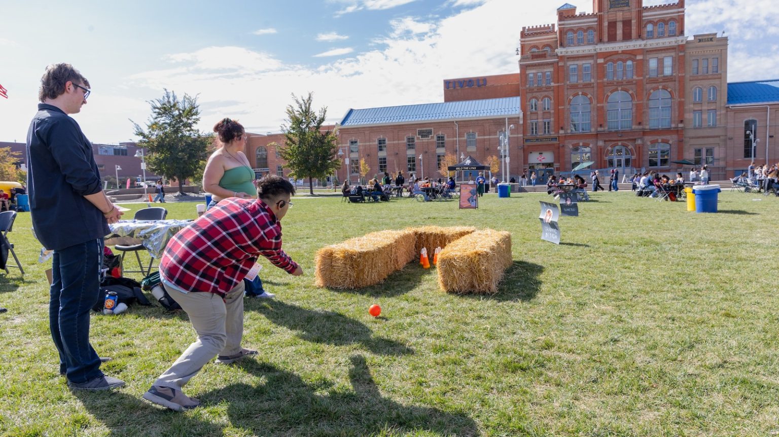 Students Soak Up Fall at the Pumpkin Palooza - CU Denver News